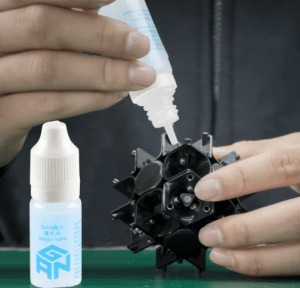 The Best 8 Speed Cube Lubricants to Enhance Your Favorite Speed Cube in